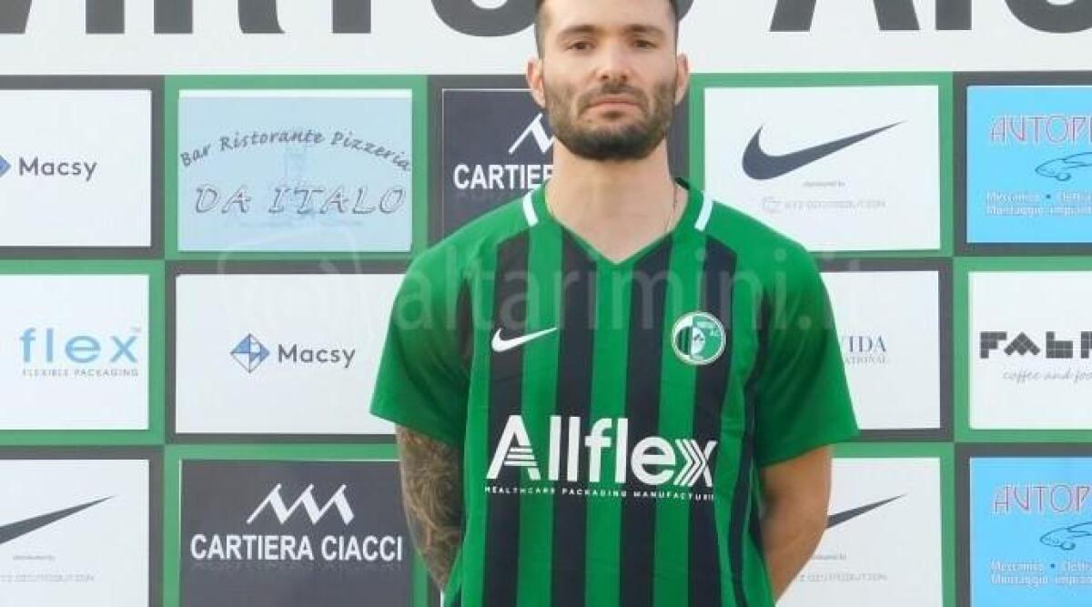 Calcio Prima, é ufficiale: l'attaccante Sorrentino al Santarcangelo ...