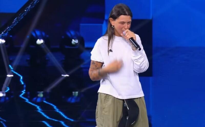 Da Riccione al palco di X Factor: Michelle Lufo conquista i giudici ...
