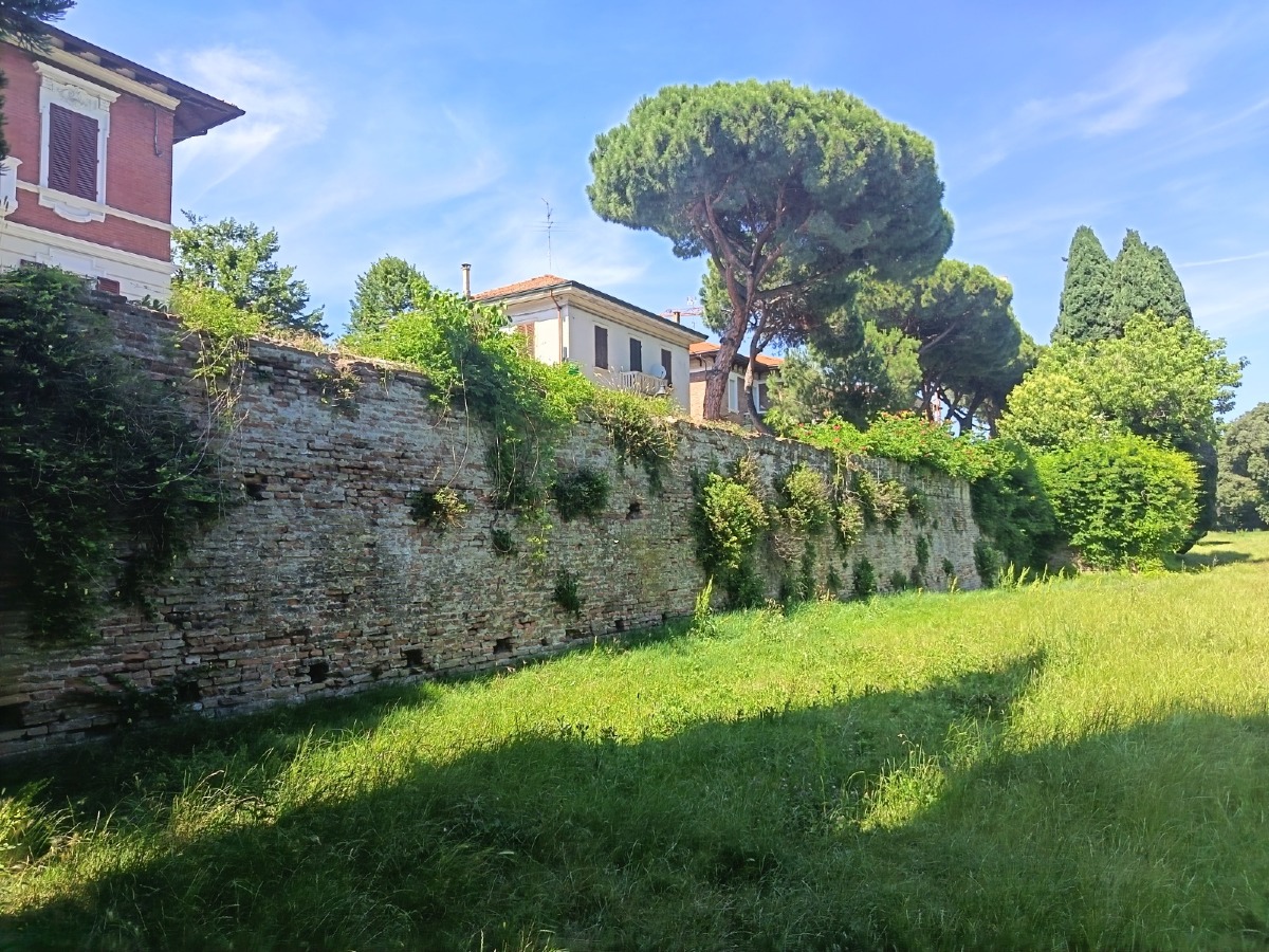 Rimini, al via il restauro delle mura storiche: lavori fino a novembre ...